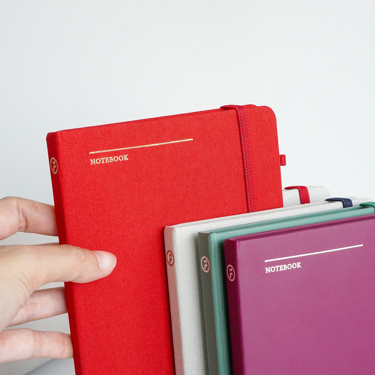 NOTEBOOK AND SPEAKER – Folio Brand